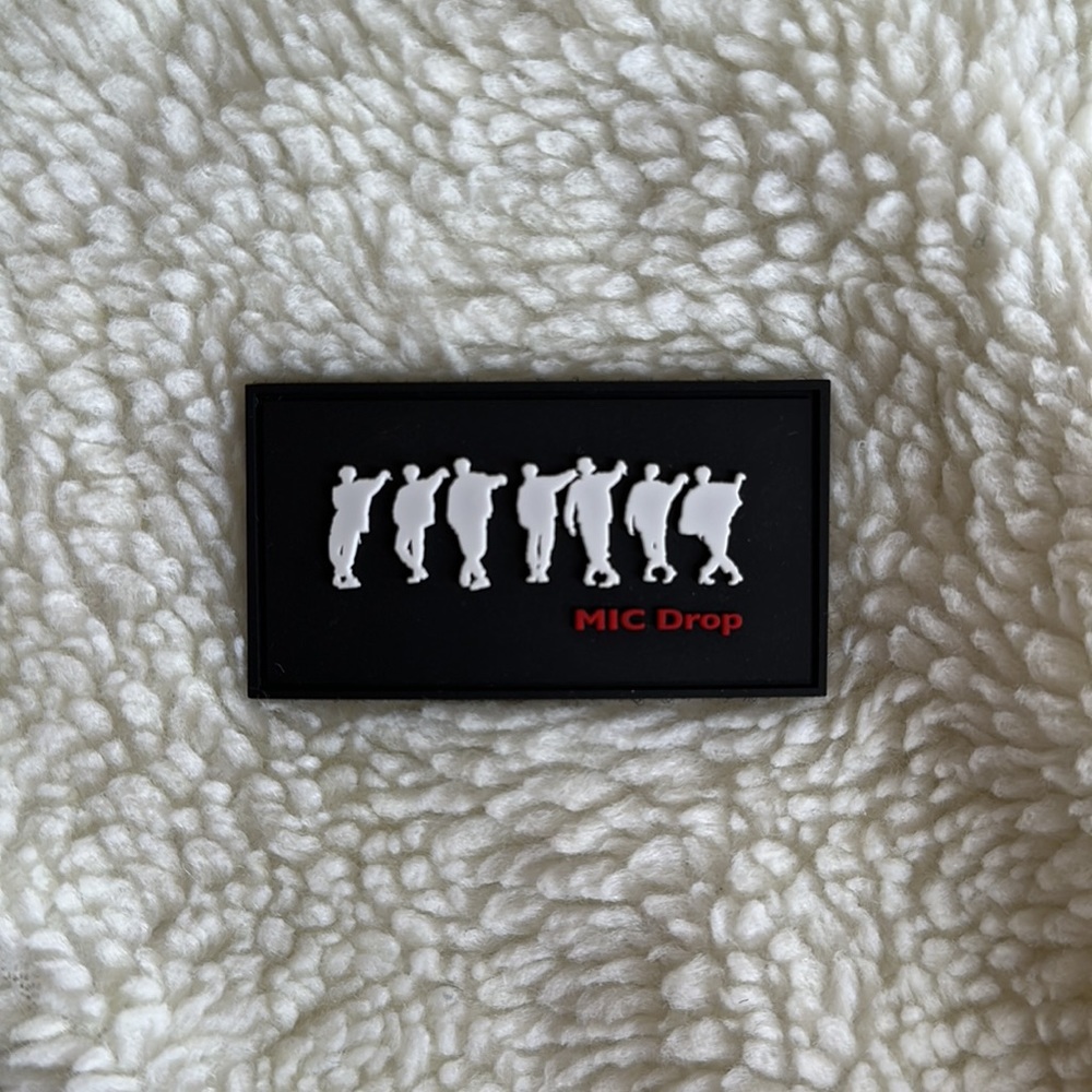 Bts Mic Drop Hoodie - Ivory - Gem